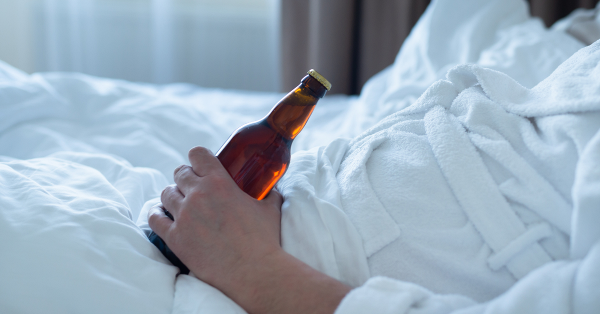 Alcohol Rebound Effect | Alcohol & REM Sleep - Alcohol Addiction